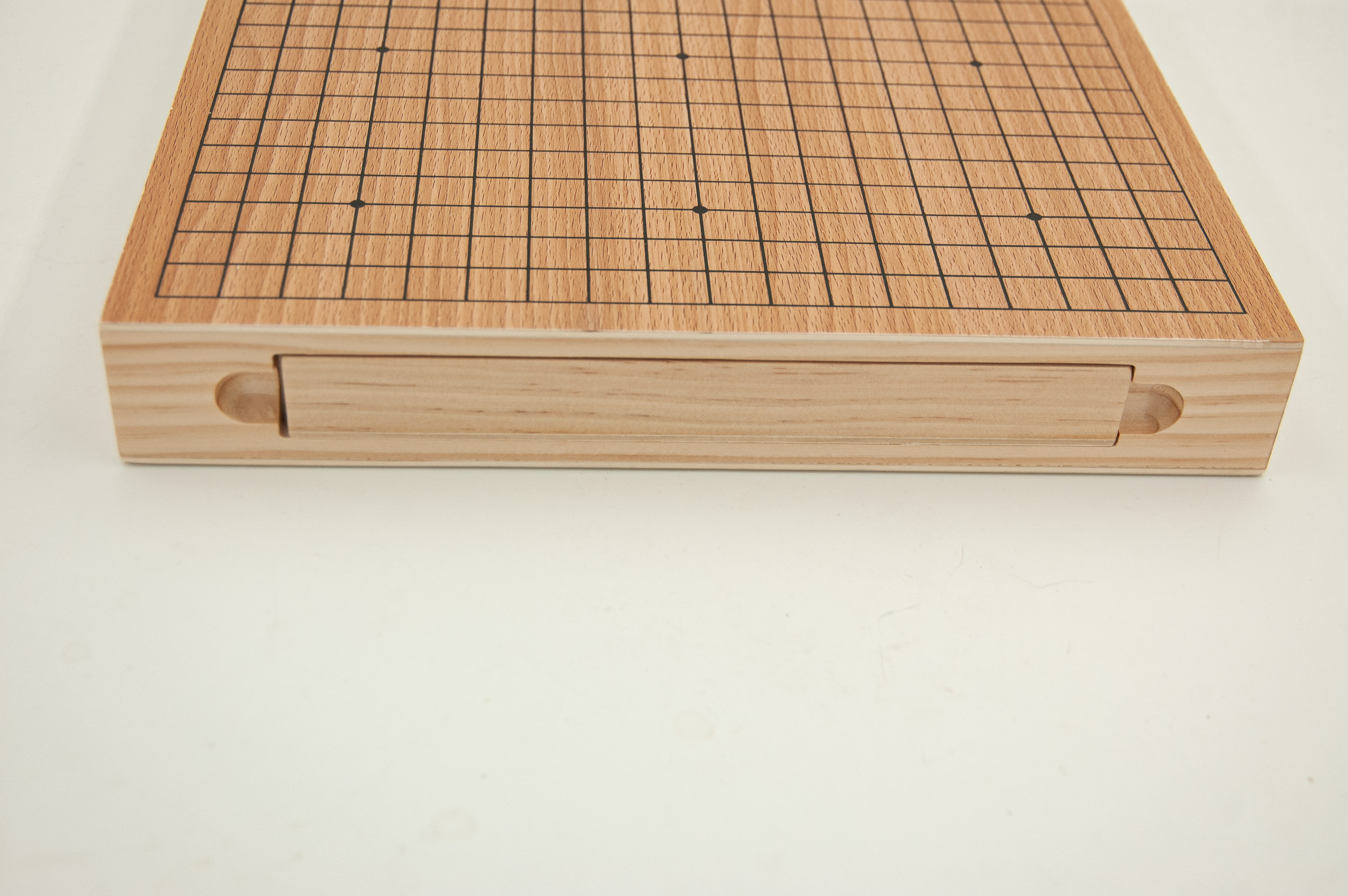 Hebsacker Verlag: go-spiele.de - > Go-Holzbox mit Schubladen, Buchenfurnier